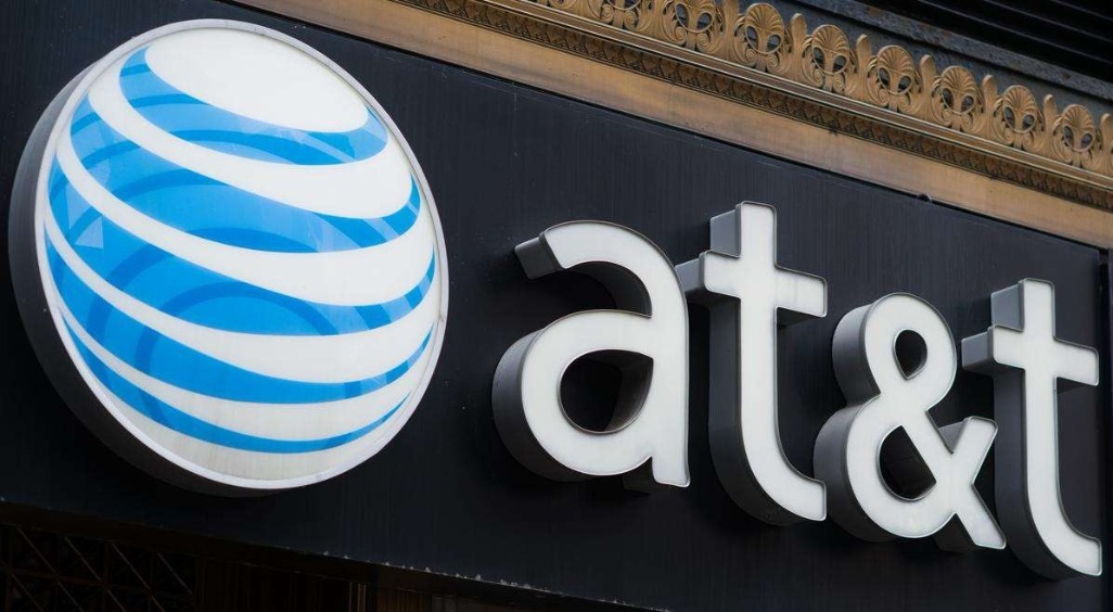 美国AT&T用4G充当5G，换了个图标而已！网友：差点信了 - 王石头